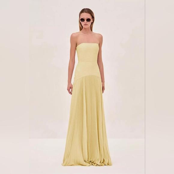 Alexis | Dresses | Sold Out | Poshmark